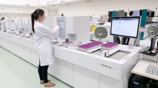 Efficient Laboratory Diagnostics Solutions for Large-Volume Testing ...